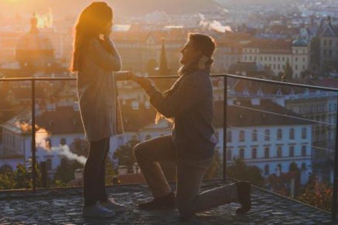 Private Photo Session with a Local Photographer in Prague - The Authentic Experience and How It Adds Value