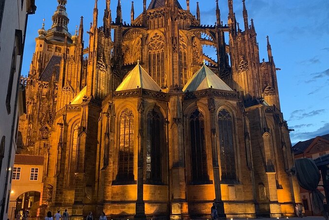 Private Photography Tour of Prague by Night - Recommendations and Considerations