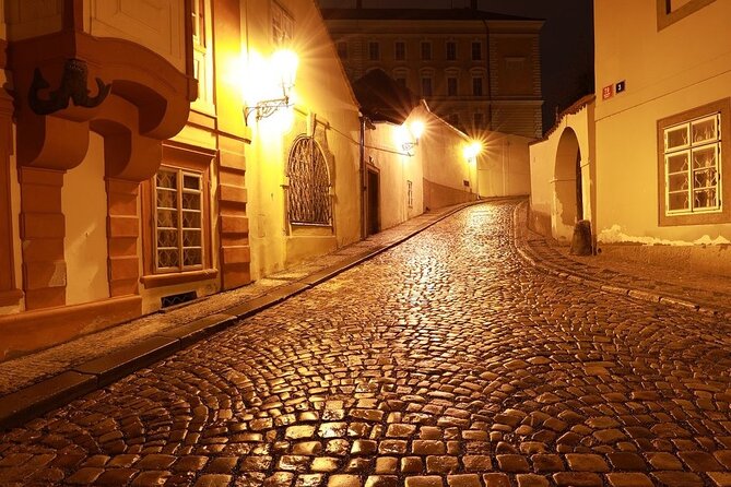 Private Photography Tour of Prague by Night - Exploring Pragues Hidden Gems