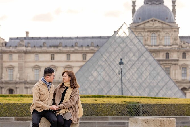 Private Photoshoot at the Louvre area in Paris - Professional Guidance and Posing Tips