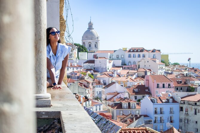 Private Photoshoot in the Heart of Lisbon - Navigating the Health and Accessibility Aspects