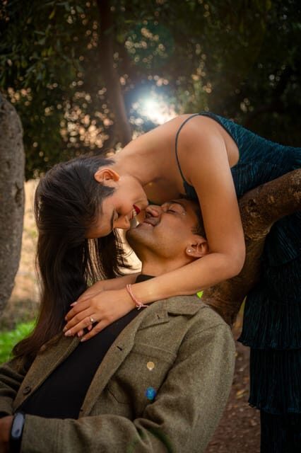 Private Photoshoot with a Local Photographer in Rome - The Experience in Detail
