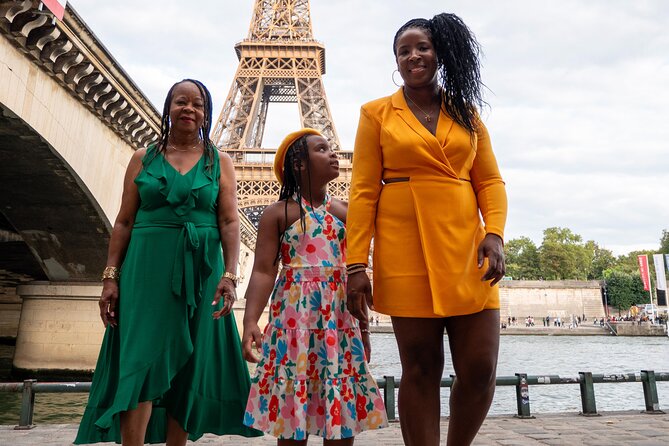 Private Photoshoot With the Iconic Eiffel Tower in Paris - Highlights of the Photoshoot