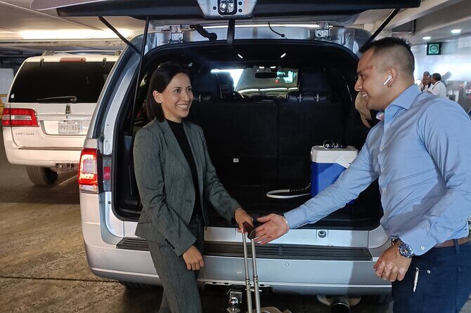 Private pick up Mexico City Airport Transfer to Hotels in Mexico City - A Detailed Look at the Airport Transfer Experience