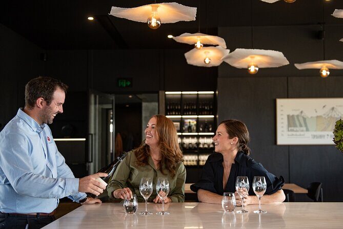 Private Picnic Lunch Experience in Orange with Wine - Authentic Experiences: What Real Guests Say