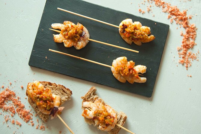 Private Pintxos and Wine Tour in San Sebastián - Meeting and Pickup