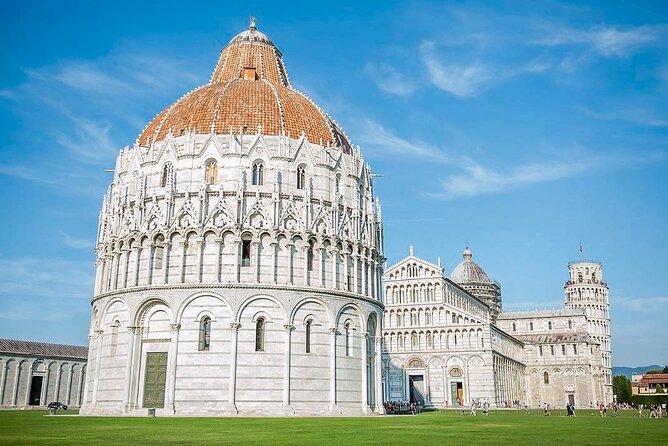 Private Pisa and Lucca Half Day Tour With Leaning Tower Tickets - Scenic Horse Carriage Ride