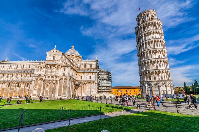 Private Pisa and Lucca Wine Tour From Florence - Highlights of Pisa and Lucca Exploration