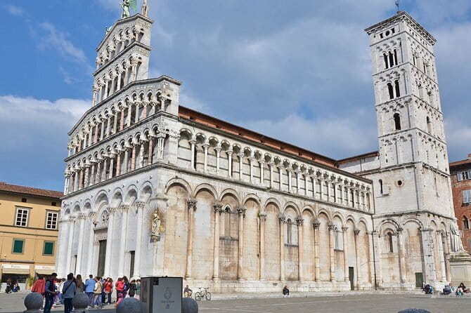 Private Pisa & Lucca Day Tour from Florence - Authentic Experiences and Hidden Details