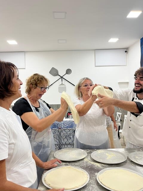 Private Pizza-Making Workshop with Drink and Appetizers - The Value for Money