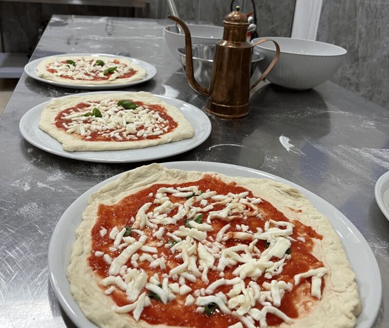 Private Pizza-Making Workshop with Drink and Appetizers - FAQ