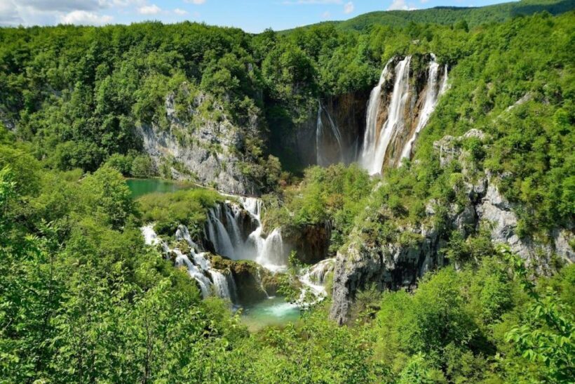 Private Plitvice Lakes National Park Tour - from Split - Discovering the Plitvice Lakes: A Private Tour from Split