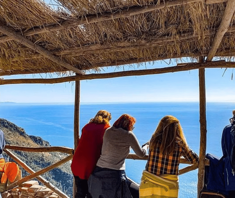 Private Pompeii and Sorrento Tour with Guide and Transfer - Key Points