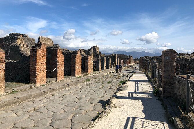 Private Pompeii Tour With Lunch and Olive Oil Factory Experience - Pickup Information