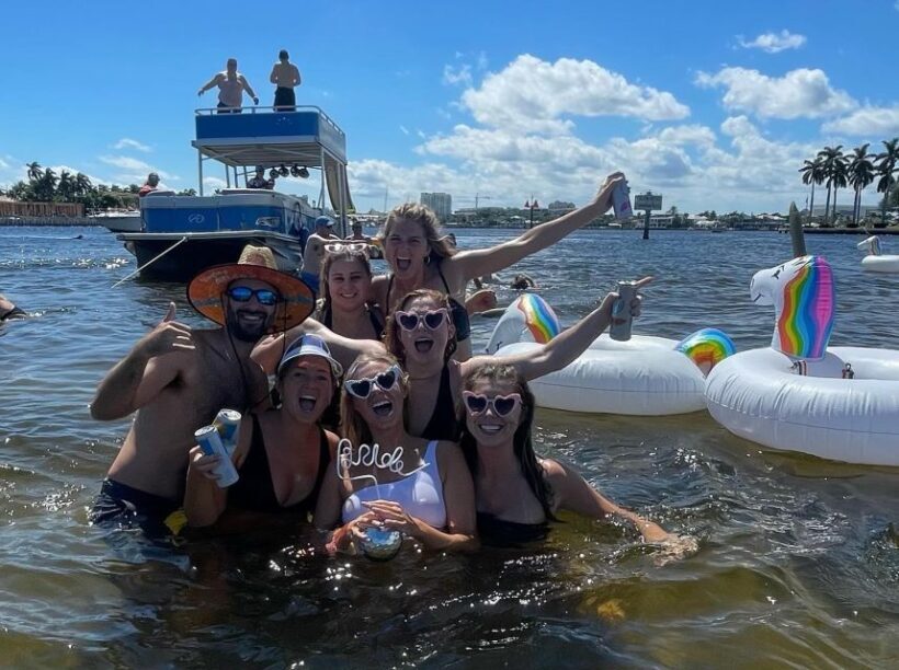 Private Pontoon Boat w/ Captain, Private up to 12ppl - A Closer Look at the Experience