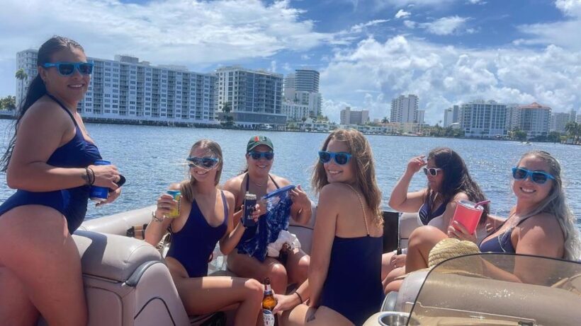 Private Pontoon Boat w/ Captain, Private up to 12ppl - Who’s This Tour Best For?