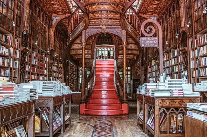 Private Porto City Tour With Optional Boat Cruise, Lunch & Wine Tasting - Tour Requirements and Accessibility