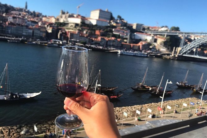 Private Porto From Lisbon With Portuguese Lunch and Porto Wine Tasting - Memorable Dining Experiences