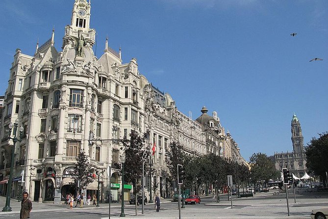Private Porto From Lisbon With Portuguese Lunch and Porto Wine Tasting - Exploring Beyond Porto