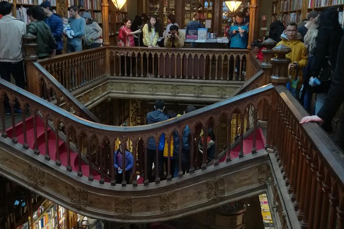 Private Porto Tour From Lisbon - the Wine Capital of Portugal - Discovering the Wine Capital of Portugal