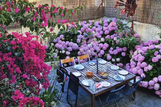 Private Portuguese Home Cooking Class in Lisbon with Defne - Introduction