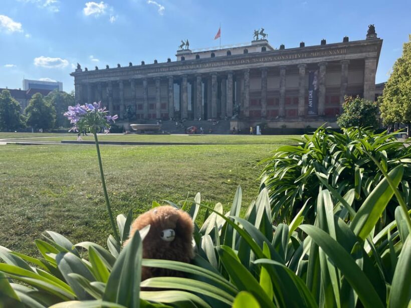Private Potsdam Highlights: Half-Day Guided Tour Experience - Key Points