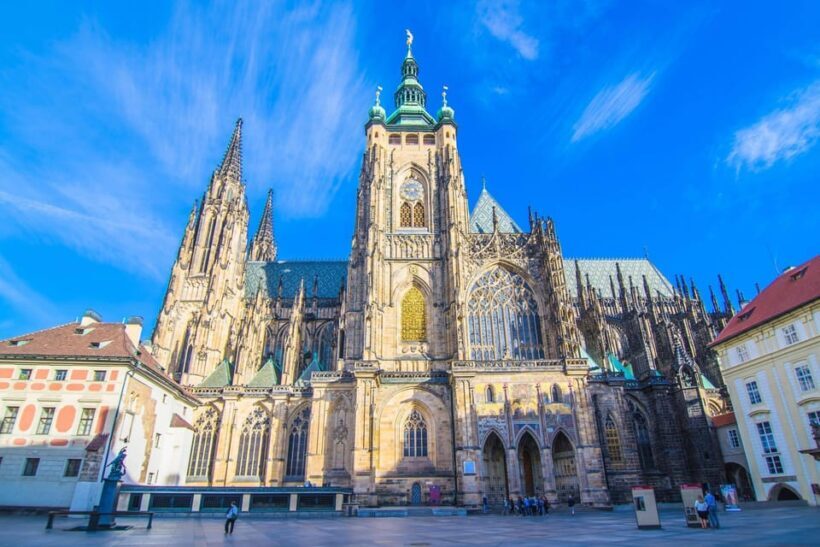 Private Prague walking tour 3,5h - Discover Prague in Comfort and Style with a Private 3.5-Hour Walking Tour