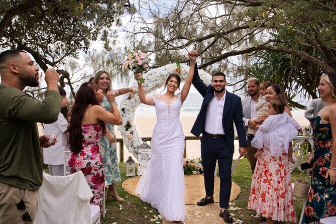 Private Pre-Wedding Professional Photoshoot in Noosa - Who Should Book This Tour?