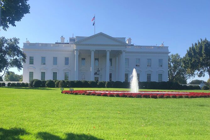 Private Presidential Memorials Luxury Vehicle Experience - Key Points