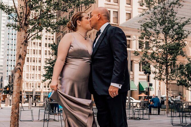 Private Professional Holiday Photoshoot in Seattle - Analyzing the Experience: What Makes It Stand Out?