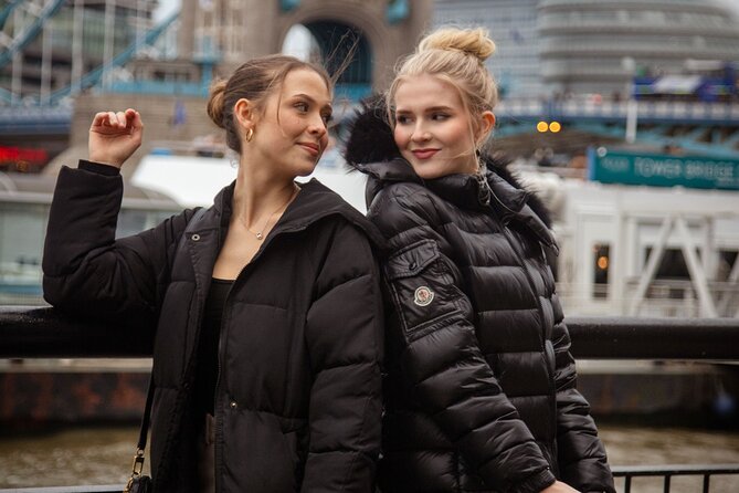 Private Professional Photoshoot Outside Tower Bridge in London - Practical Tips for Booking and Participating
