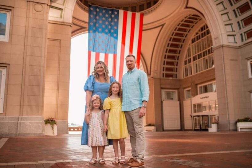 Private Professional Vacation Photoshoot in Boston - Is It Worth the Price?