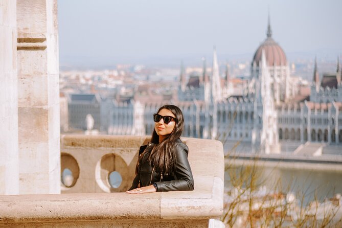 Private Professional Vacation Photoshoot in Budapest - Key Points