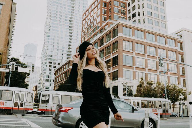 Private Professional Vacation Photoshoot in Toronto - Exploring the Experience in Detail