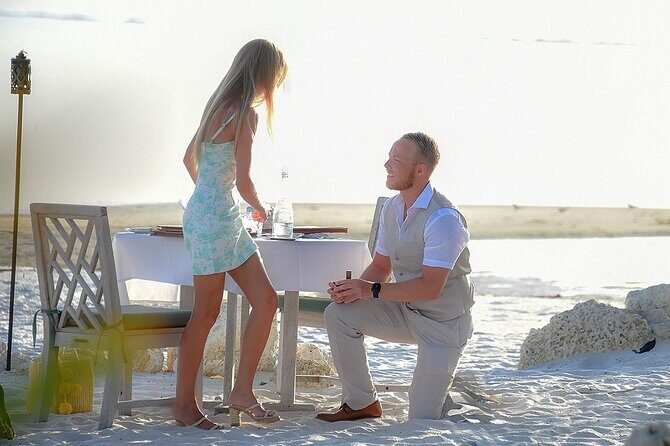 Private Proposal and Engagement Shoot in Key West - Key Points