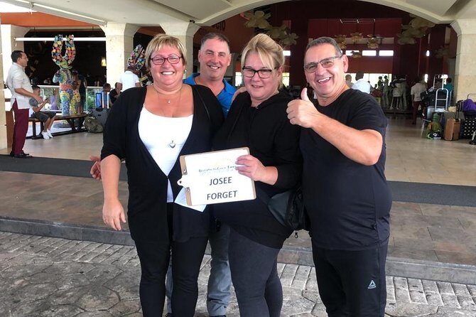 Private Punta Cana Airport Transfer to Hotels in Dominican Republic - Booking and Practical Tips