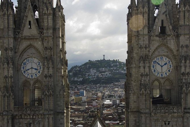 Private Quito City Tour+Teleferico+Mitad Del Mundo With Entrances - Teleferico (Cable Car)