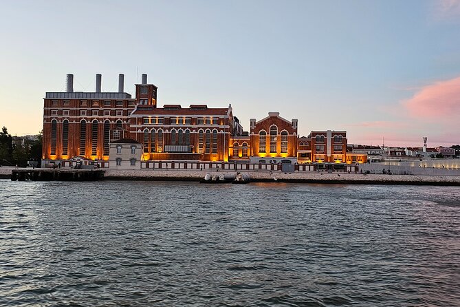 Private Relaxing Sunset Tour along the Tagus River - Authentic Reviews & Real Perspectives