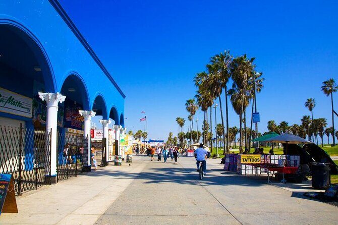 Private Rickshaw Tour of Santa Monica and Venice Beach - Exploring the Santa Monica and Venice Beach Rickshaw Tour: A Detailed Look