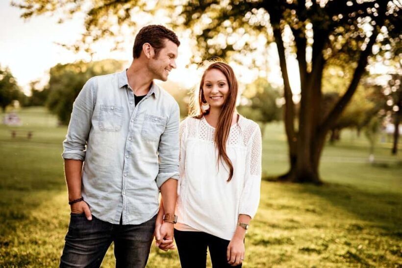 Private Romantic Stroll in Quebec Walking Tour for Couples - The Experience and Its Value