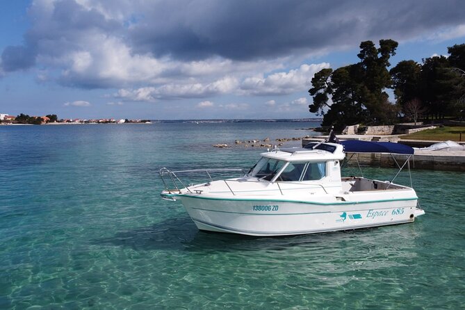 PRIVATE Romantic Sunset Boat Tour Zadar Coast With Prosecco 1,5h - Meeting and Pickup