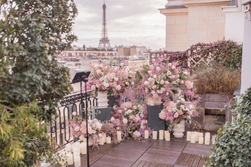 Private Rooftop/ lgbtqia+ Proposal in Paris & Photographer - A Closer Look at the Experience