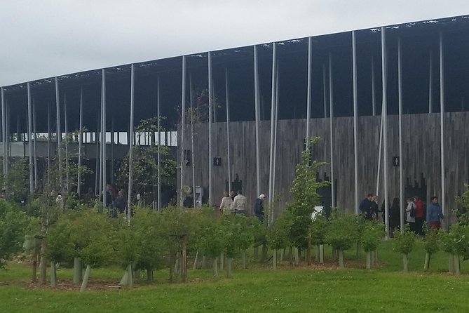 Private Round Transportation: London to London with Stopover at Stonehenge - Who Would Love This Experience?