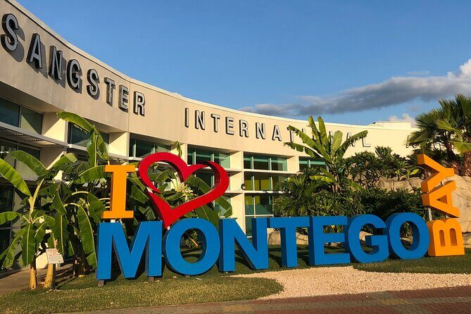Private Round Trip Airport Transfer From Montego Bay Hotels - The Breakdown of the Experience
