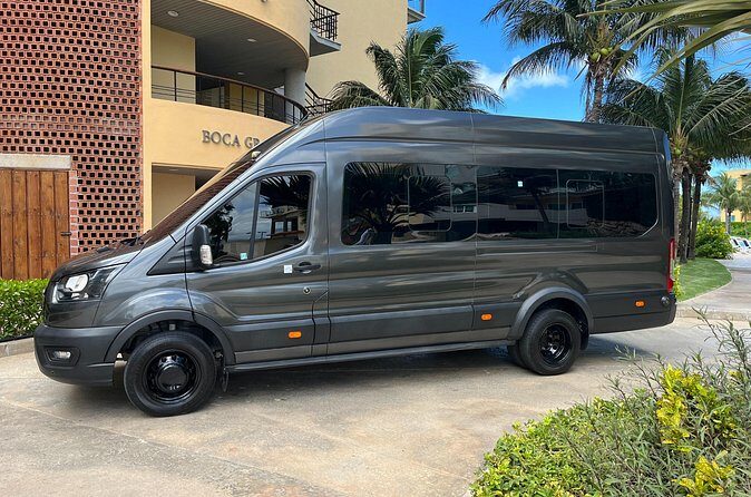 Private Round-Trip Airport Transfer In Aruba - FAQs