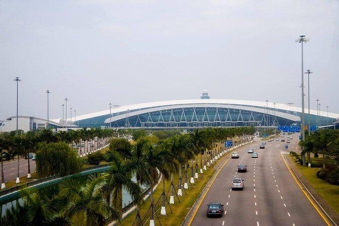 Private Round-Trip Airport Transfers in English-speaking Services - Why Opt for a Private Round-Trip Airport Transfer in Guangzhou?