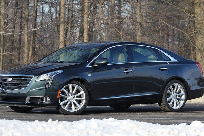 Private Round Trip Boston Airport BOS to Boston City - Key Points