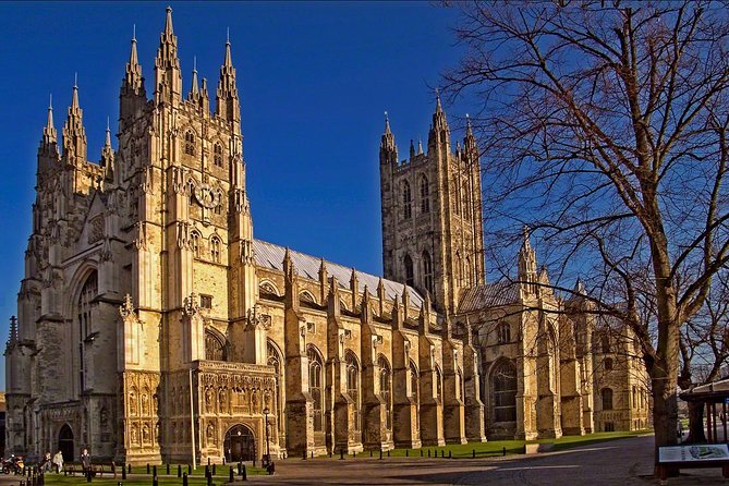 Private Round Trip Transfer from London to Canterbury Cathedral and Leeds Castle - Key Points