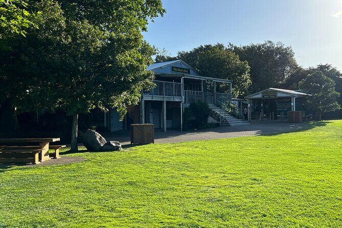 Private Round Trip Transport To Hobbiton From Auckland - The Review Highlights