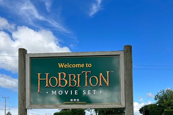 Private Round Trip Transport To Hobbiton From Auckland - The Perfect Fit for Who?